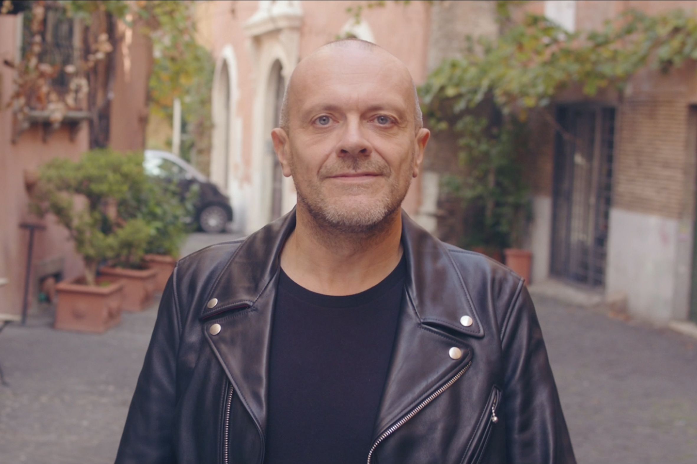 Radio Time - Max Pezzali arriva a Marzo il nuovo singolo Radio Time - Max Pezzali arriva a Marzo il nuovo singolo